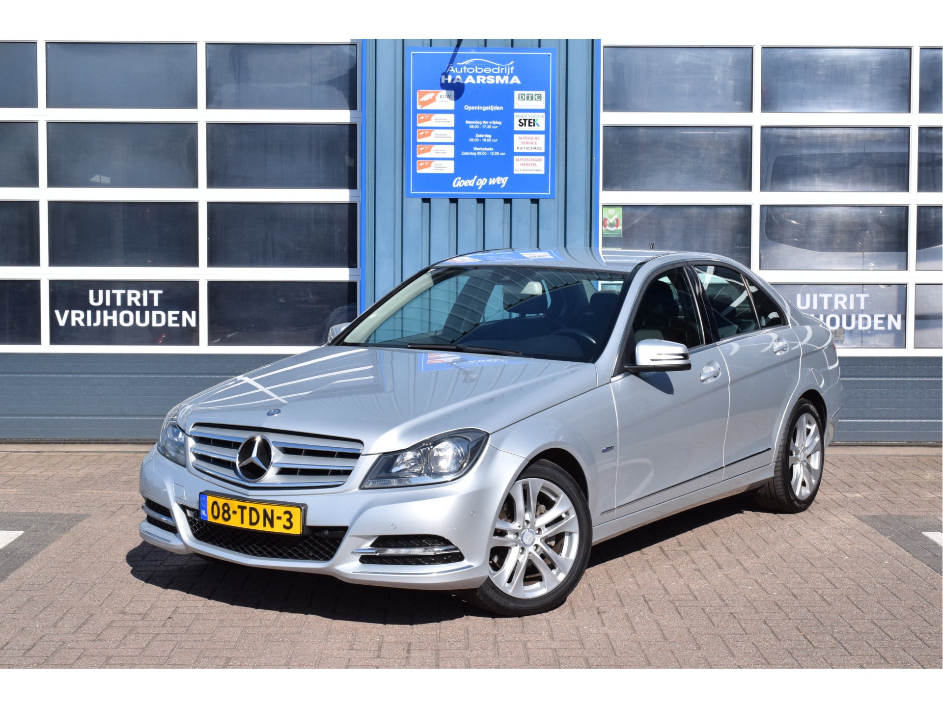 Mercedes-Benz C-klasse Benzine [08-TDN-3] | AutoTrack.nl