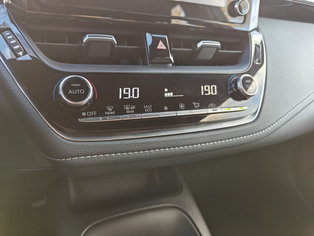 Toyota Corolla Elektro/Benzine Automatisch in Maassluis kopen?