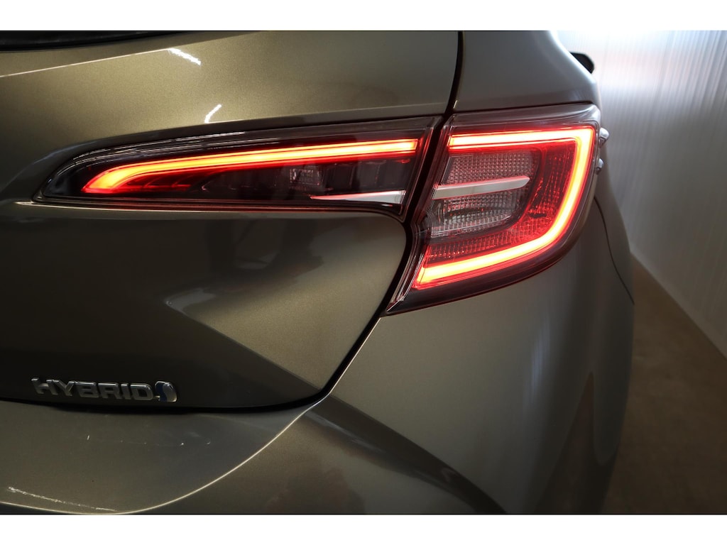 Toyota Corolla Elektro/Benzine Automatisch in Grootebroek kopen?