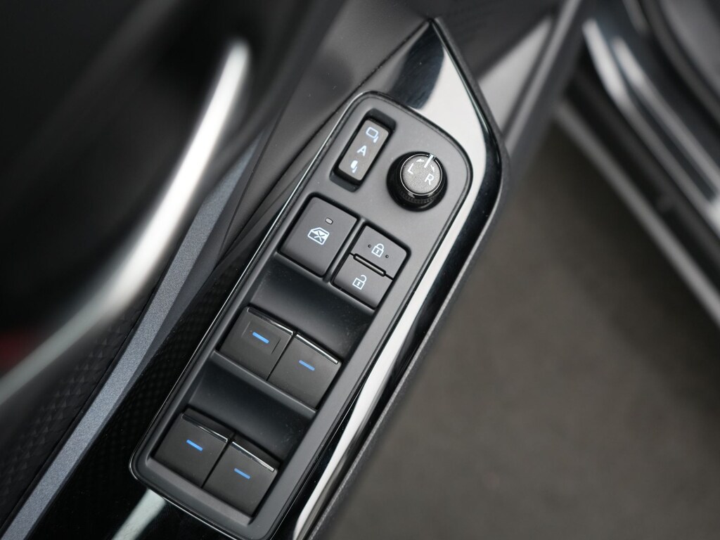 Toyota C-HR / C-HR+ Elektro/Benzine Automatisch in Haarlem kopen ...