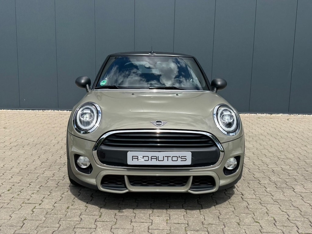 MINI John Cooper Works Benzine Handmatig in Doetinchem kopen? - AutoWeek
