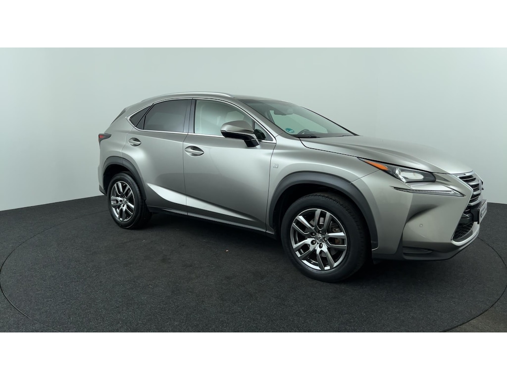Lexus NX Elektro/Benzine Automatisch in Sittard kopen? - AutoWeek